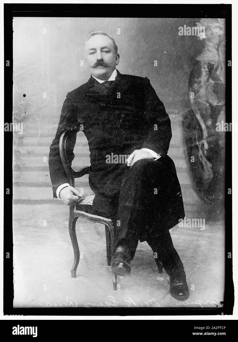 Argentine physician Black and White Stock Photos & Images - Alamy