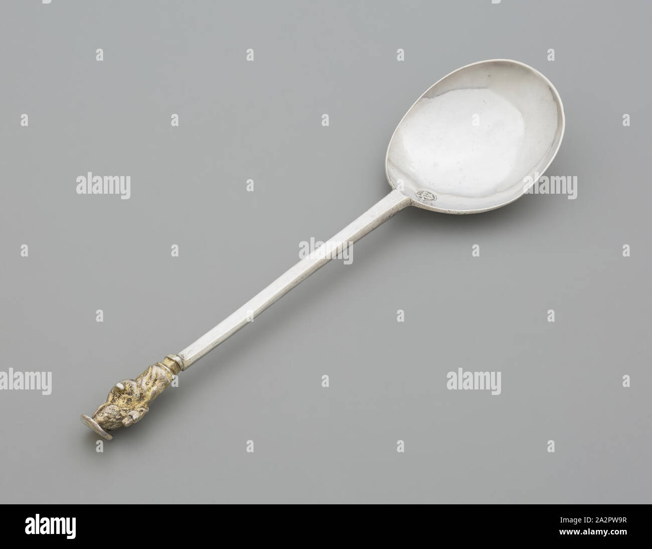 Saint peter the apostle hi-res stock photography and images - Alamy