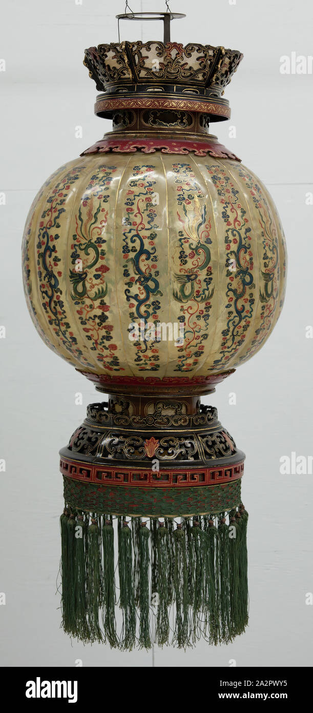 Chinese horn hi-res stock photography and images - Alamy