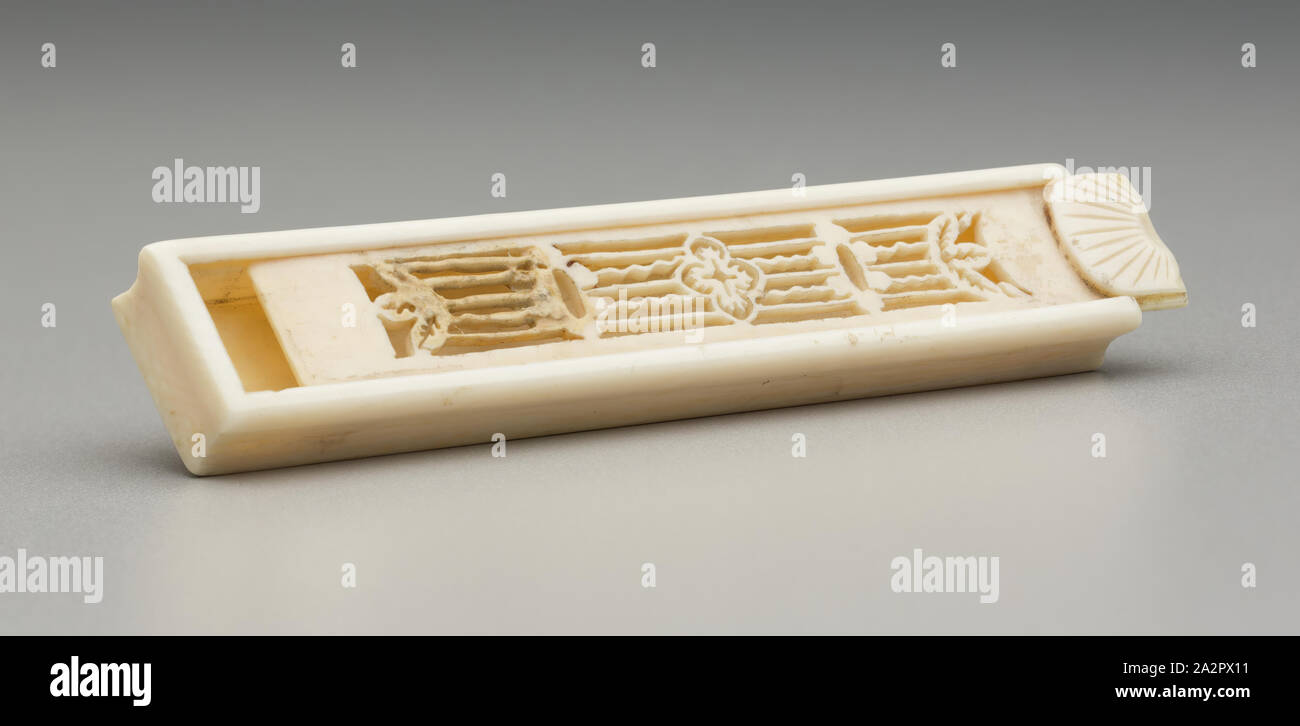 Ivory needle hi-res stock photography and images - Alamy