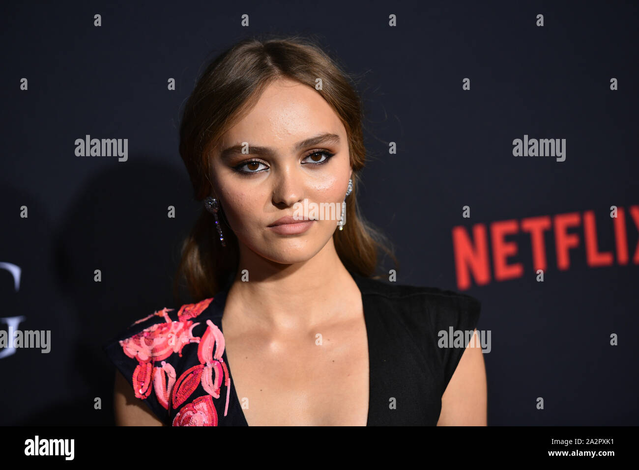 Lily rose depp red carpet hi-res stock photography and images - Alamy