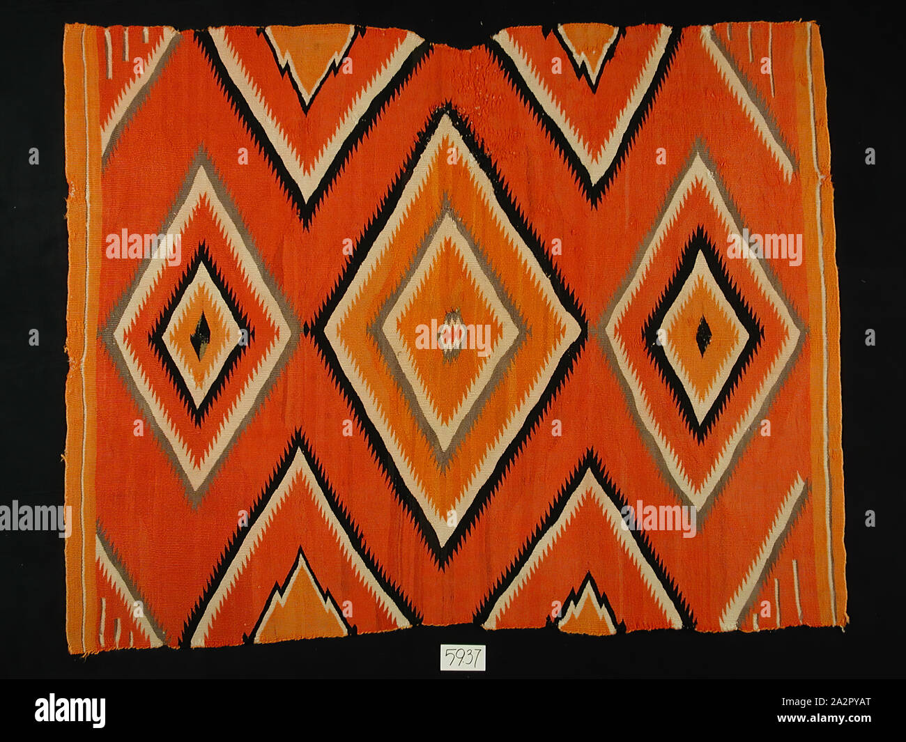 Native american blanket hi-res stock photography and images - Alamy