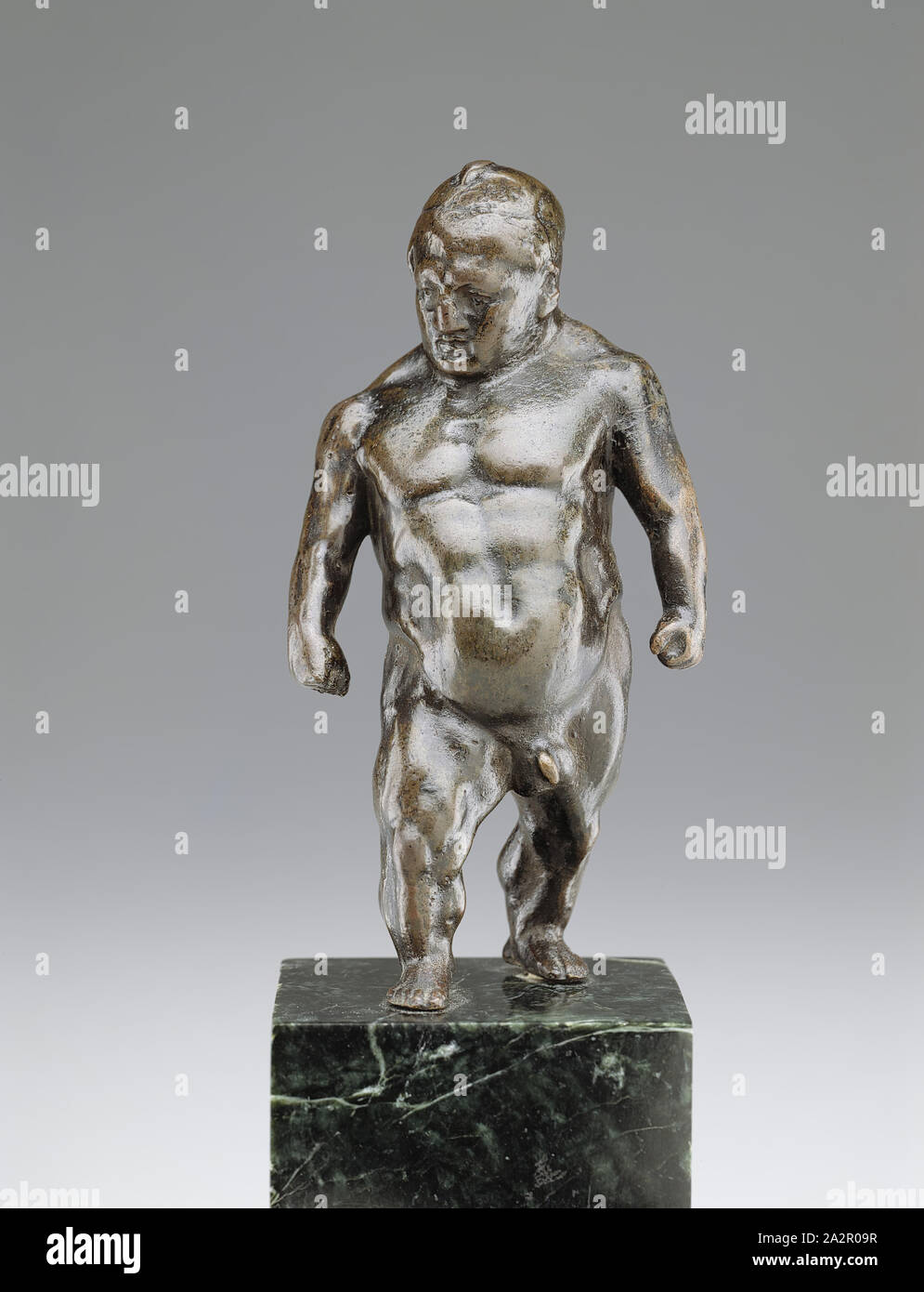 Bronze dwarf hi-res stock photography and images - Alamy