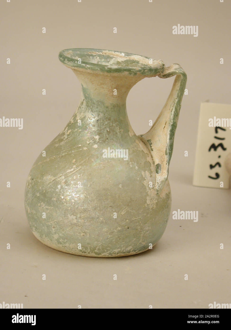 Diam 2 7 8 hi-res stock photography and images - Alamy