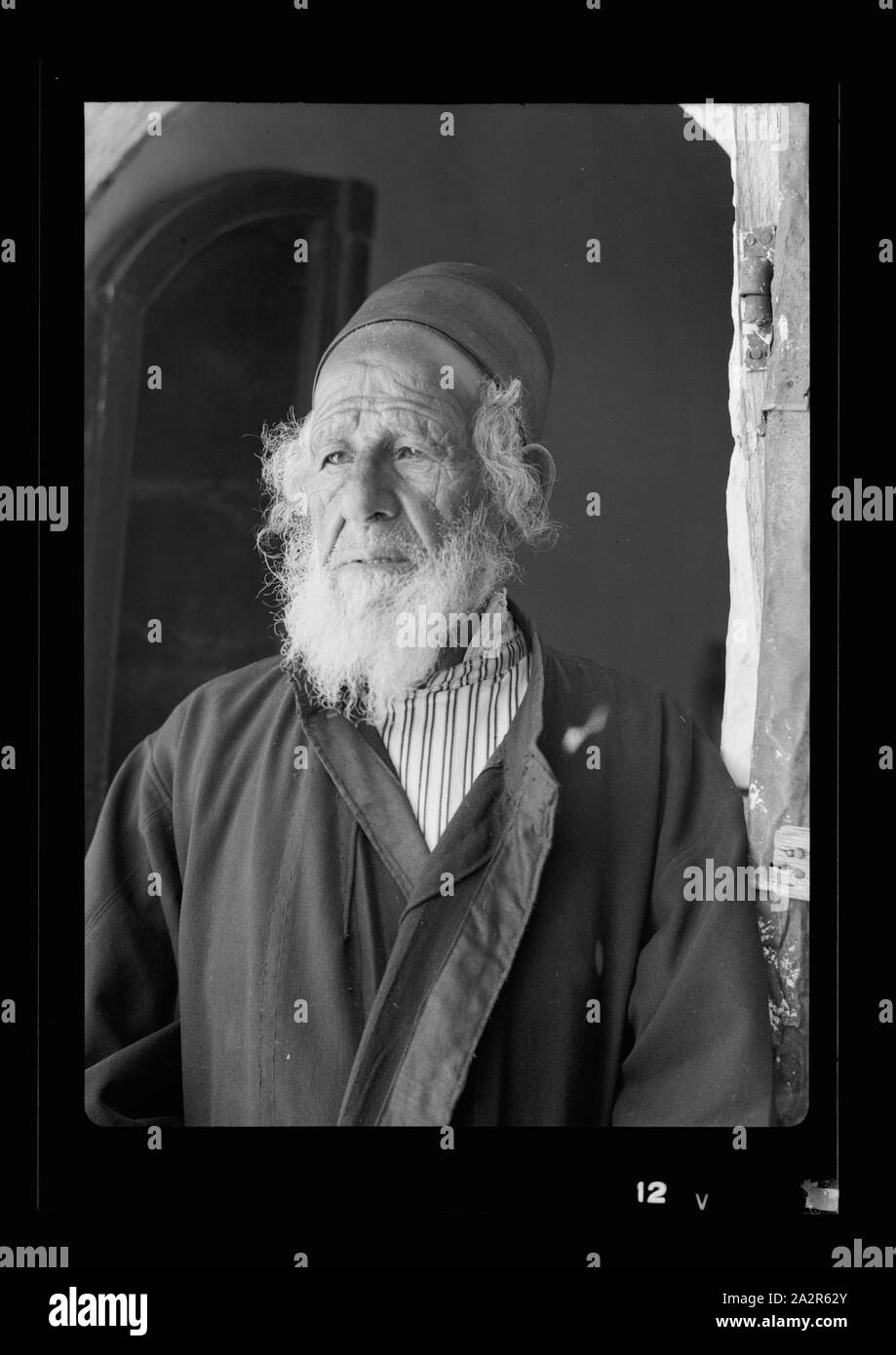 Shlomo Black and White Stock Photos & Images - Alamy