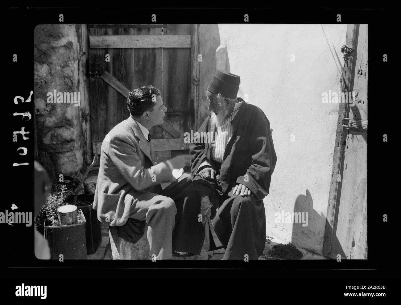 Rabbi Shlomo, speaking to Jacob Simon Stock Photo - Alamy