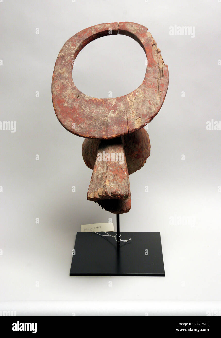 African mask century hi-res stock photography and images - Alamy