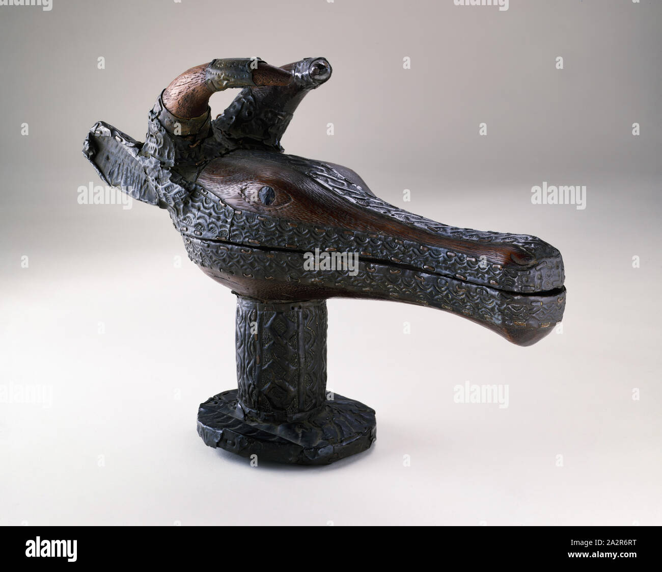 Kola nut box hi-res stock photography and images - Alamy