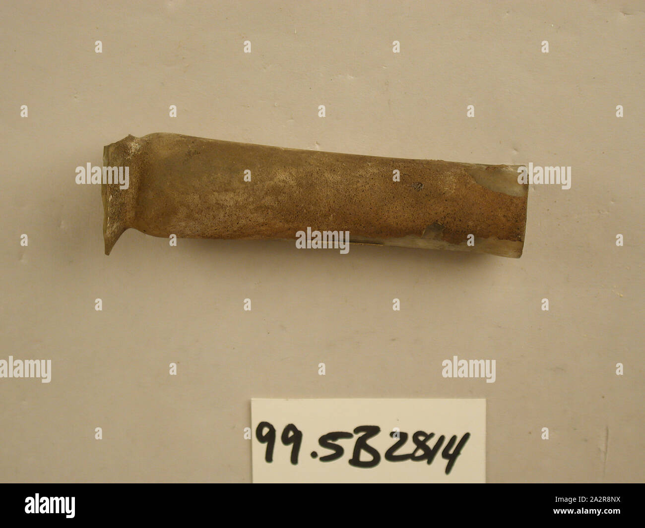 Lachrymatory hi-res stock photography and images - Alamy