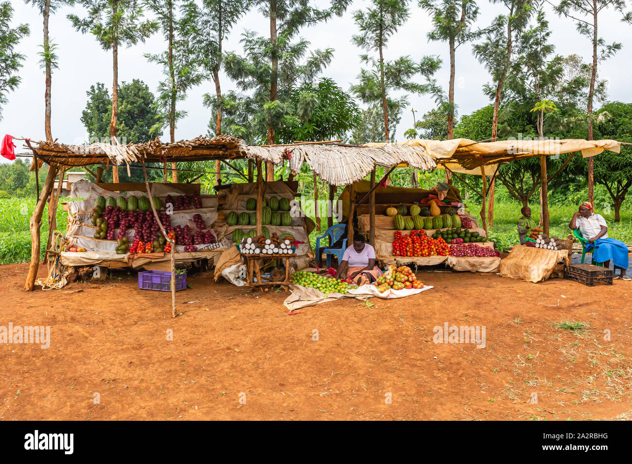 Fruit vegetable market nairobi kenya hi-res stock photography and ...