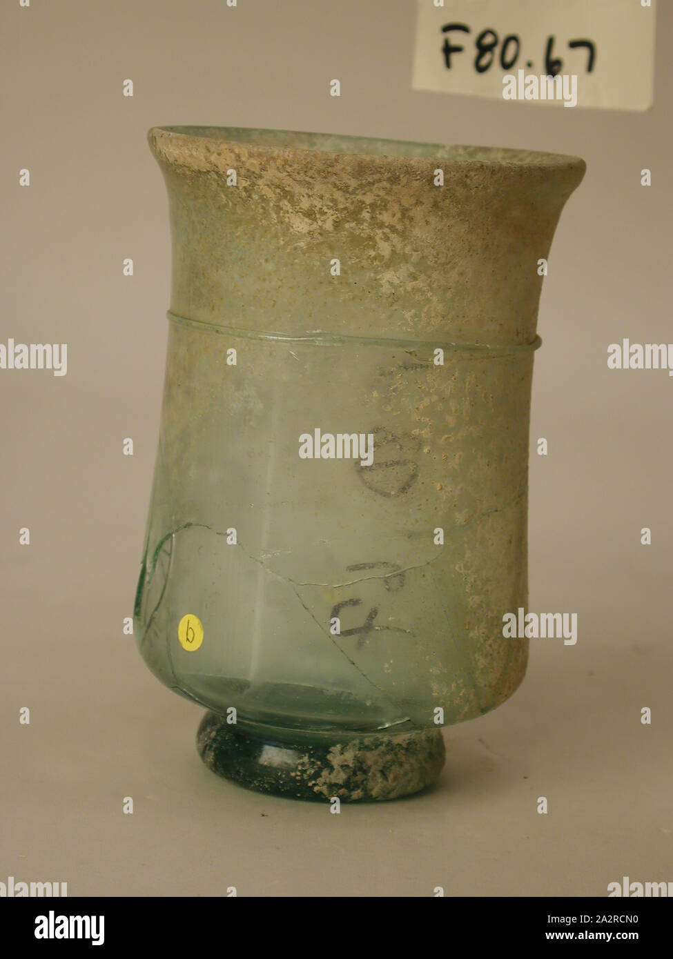 Roman beaker hi-res stock photography and images - Alamy