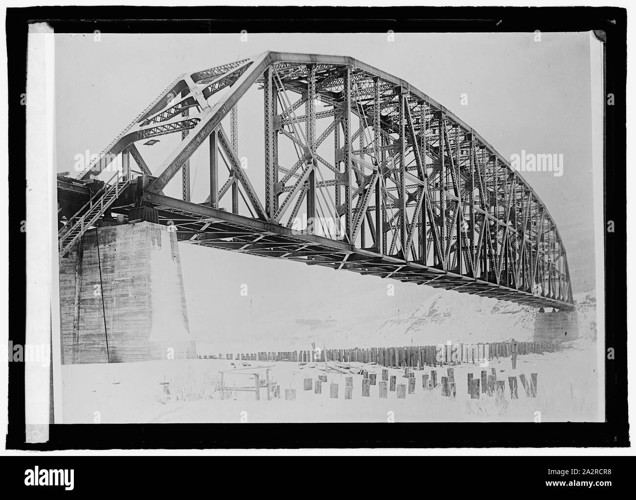 Tanana bridge High Resolution Stock Photography and Images - Alamy
