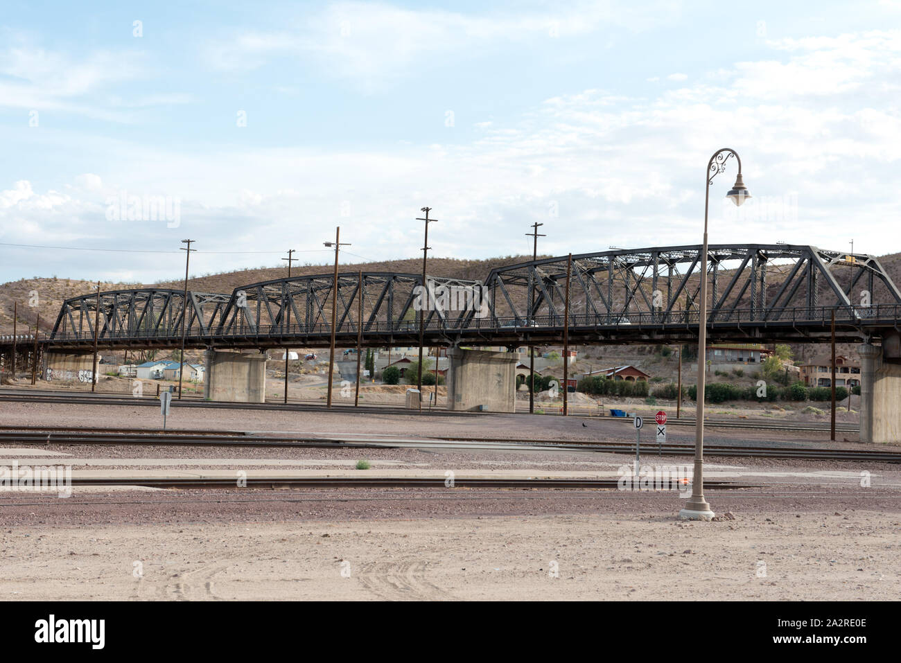 Railroad track bridge in Barstow, California Stock Photo - Alamy
