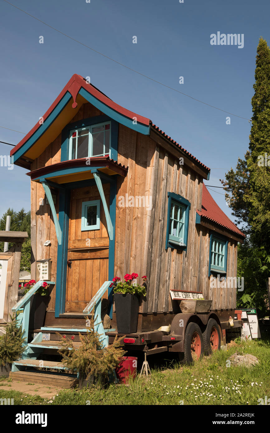 Denman island hi-res stock photography and images - Alamy