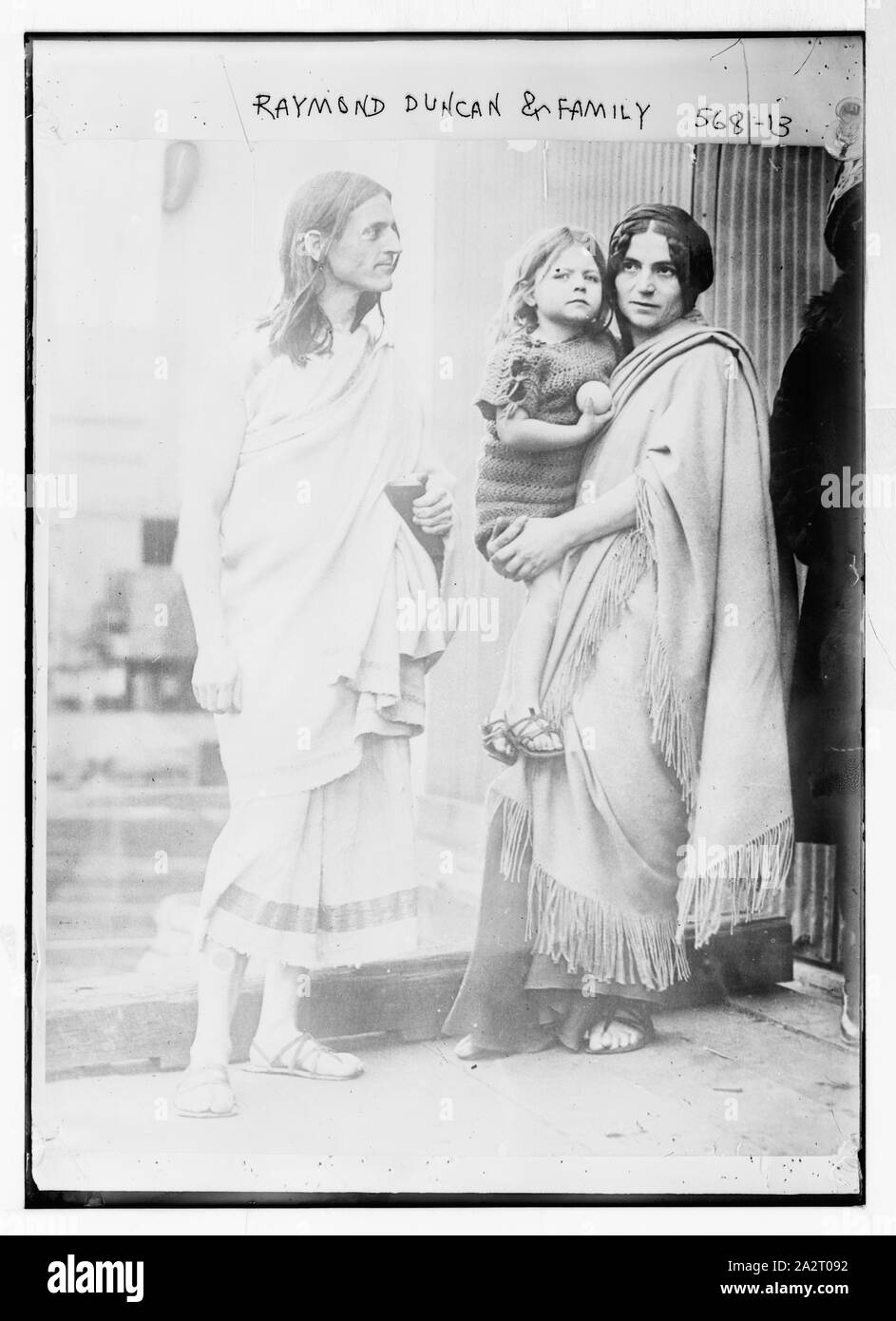 Raymond duncan hi-res stock photography and images - Alamy