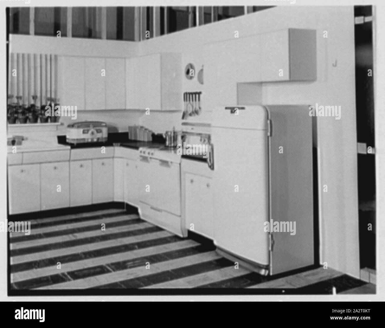Raymond Loewy Associates, Look kitchen Stock Photo - Alamy