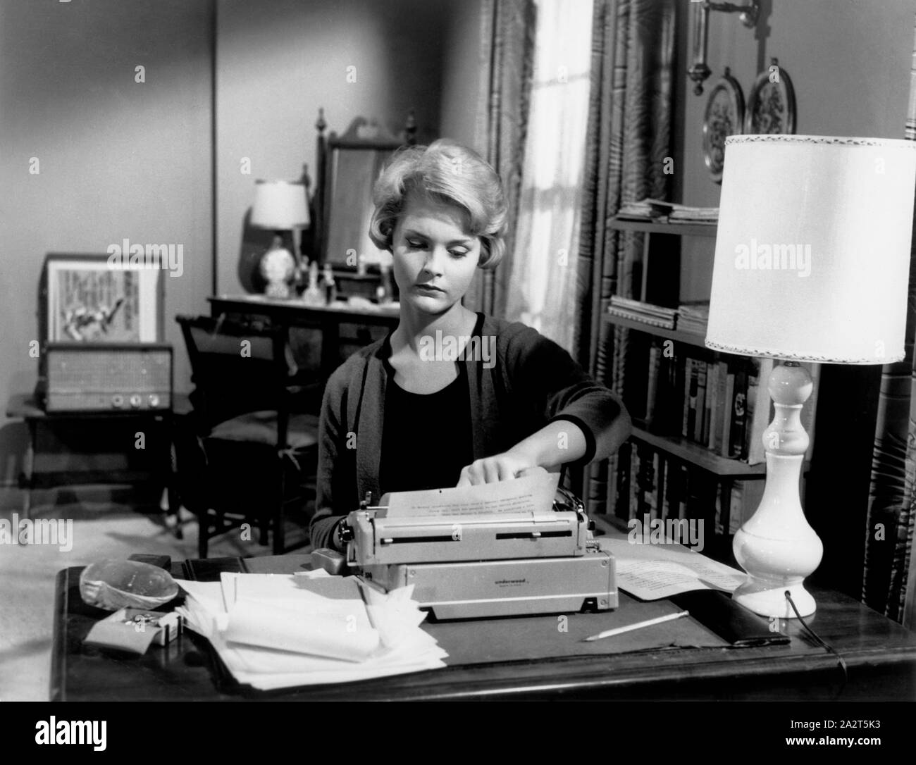 Carol lynley hi-res stock photography and images - Alamy