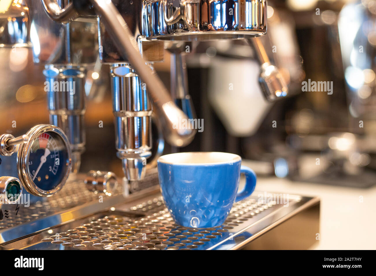 Making coffee with machine hi-res stock photography and images - Alamy