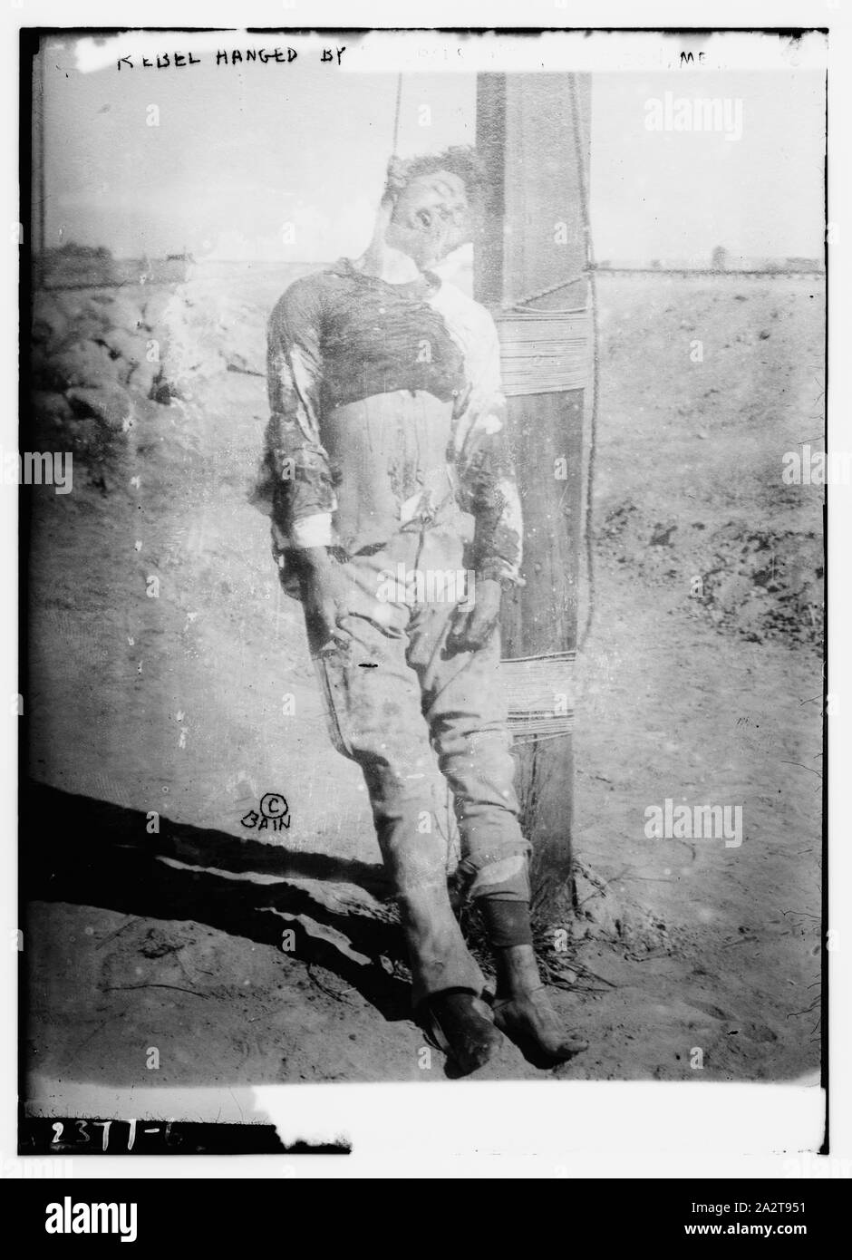 Hanged for war crimes hi-res stock photography and images - Alamy