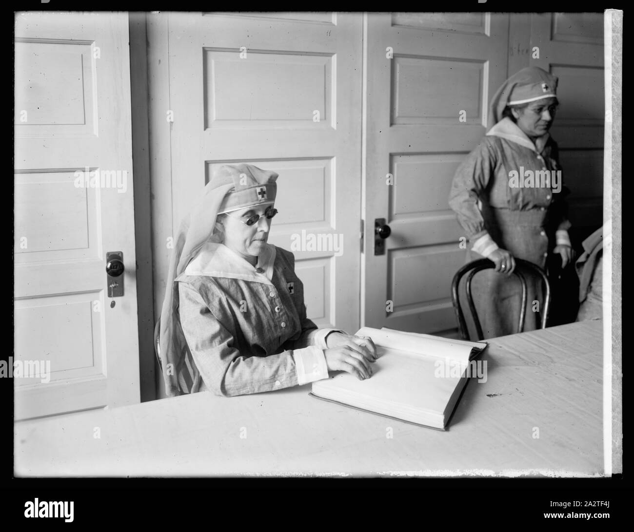 Blind magazine hi-res stock photography and images - Alamy