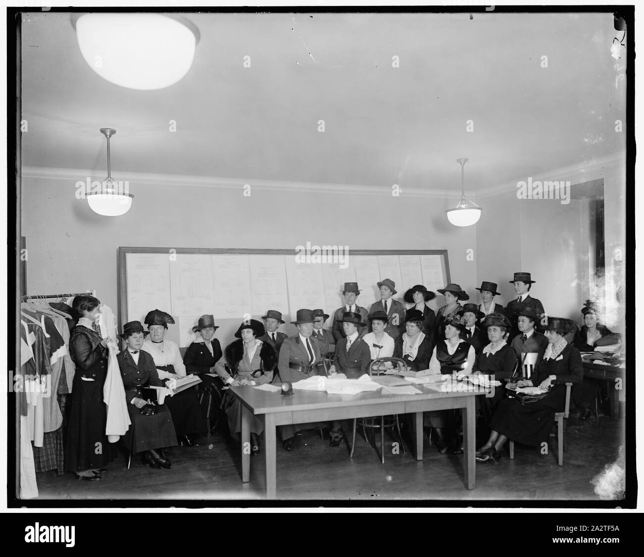 Support group action Cut Out Stock Images & Pictures - Alamy