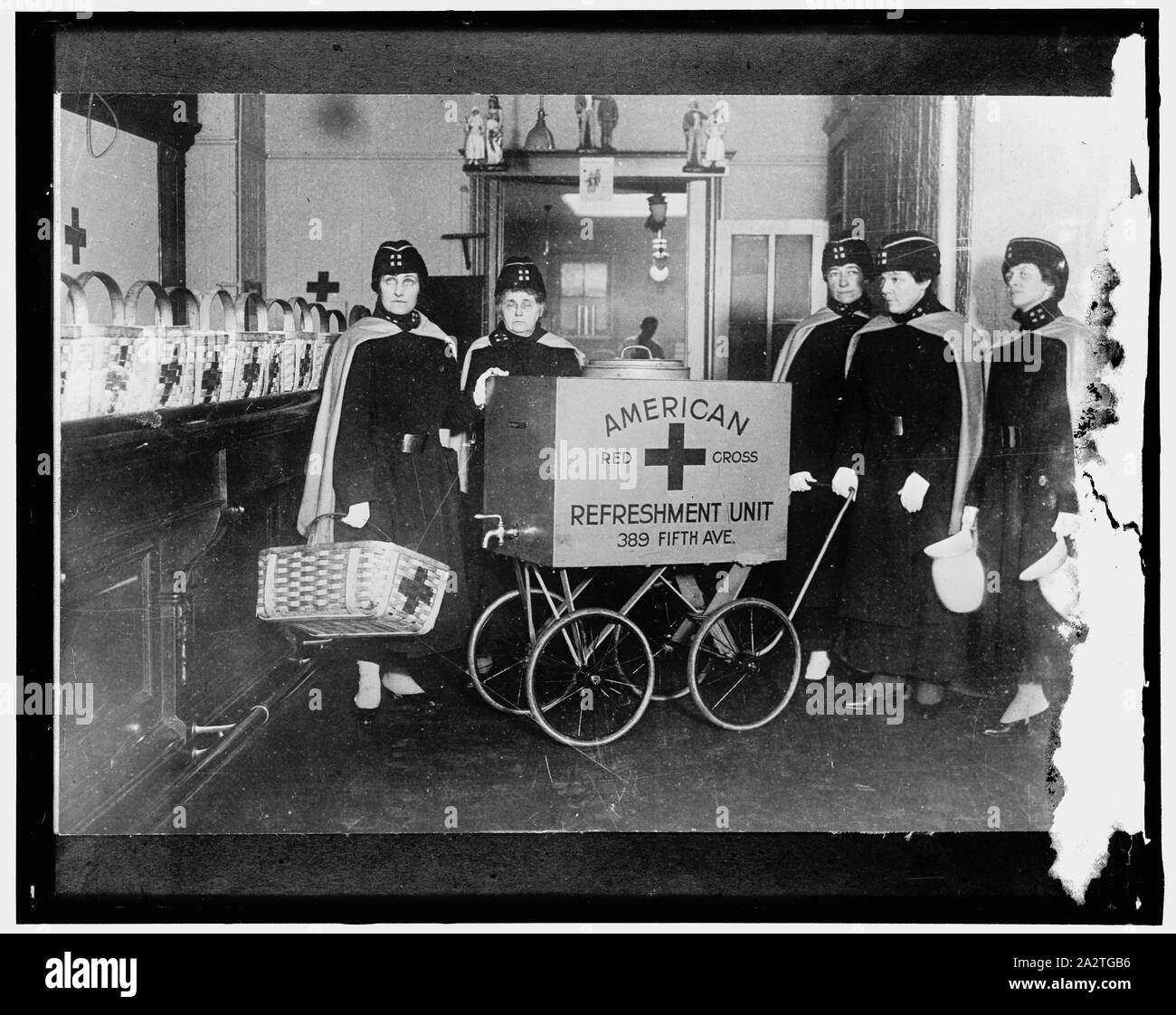 Redcross disaster hi-res stock photography and images - Alamy