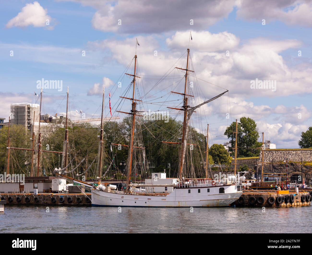 OSLO, NORWAY - Ship at dock, Oslo waterfront Stock Photo - Alamy