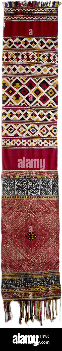 Ceremonial shoulder cloth hi-res stock photography and images - Alamy