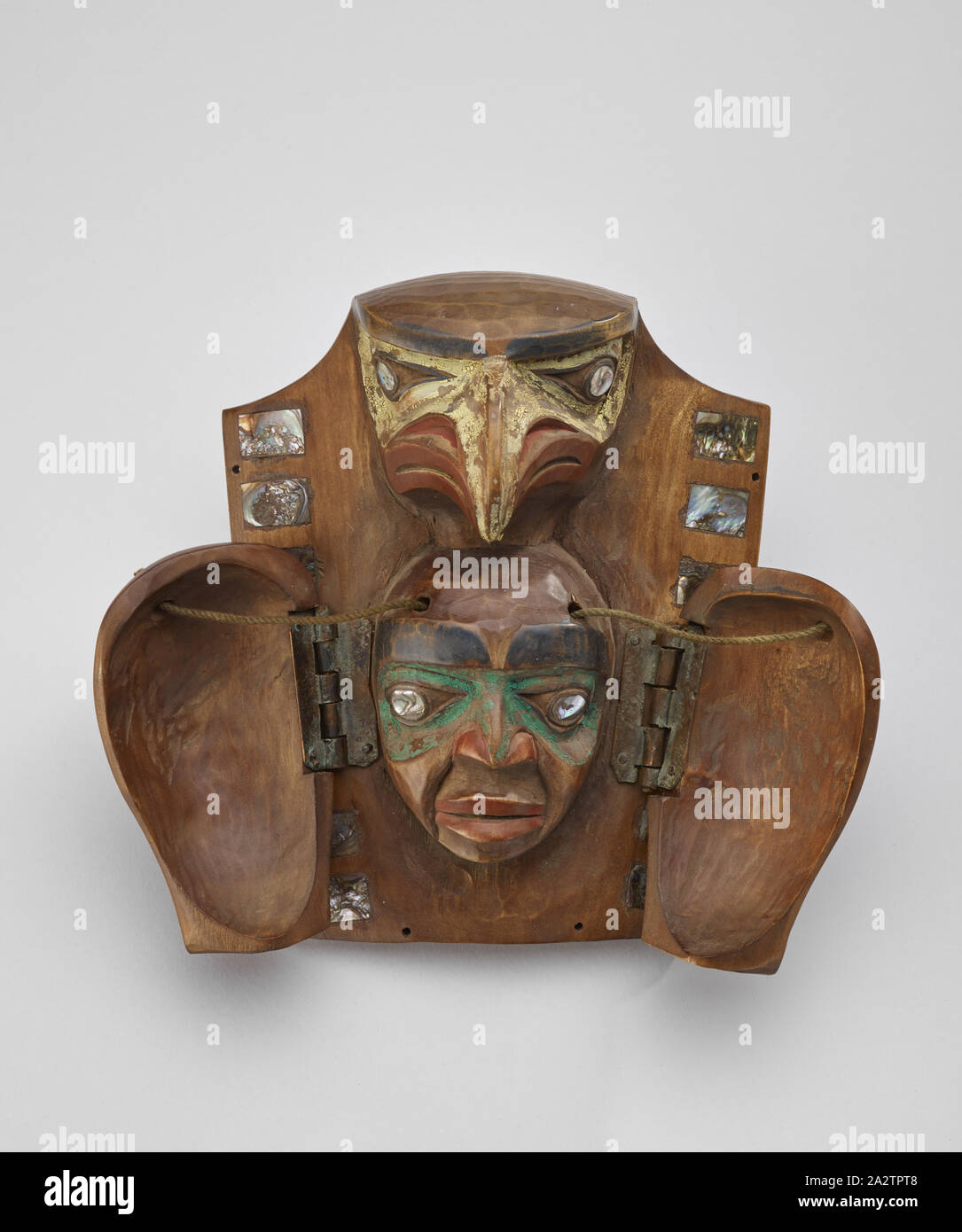 Moveable frontlet hi-res stock photography and images - Alamy