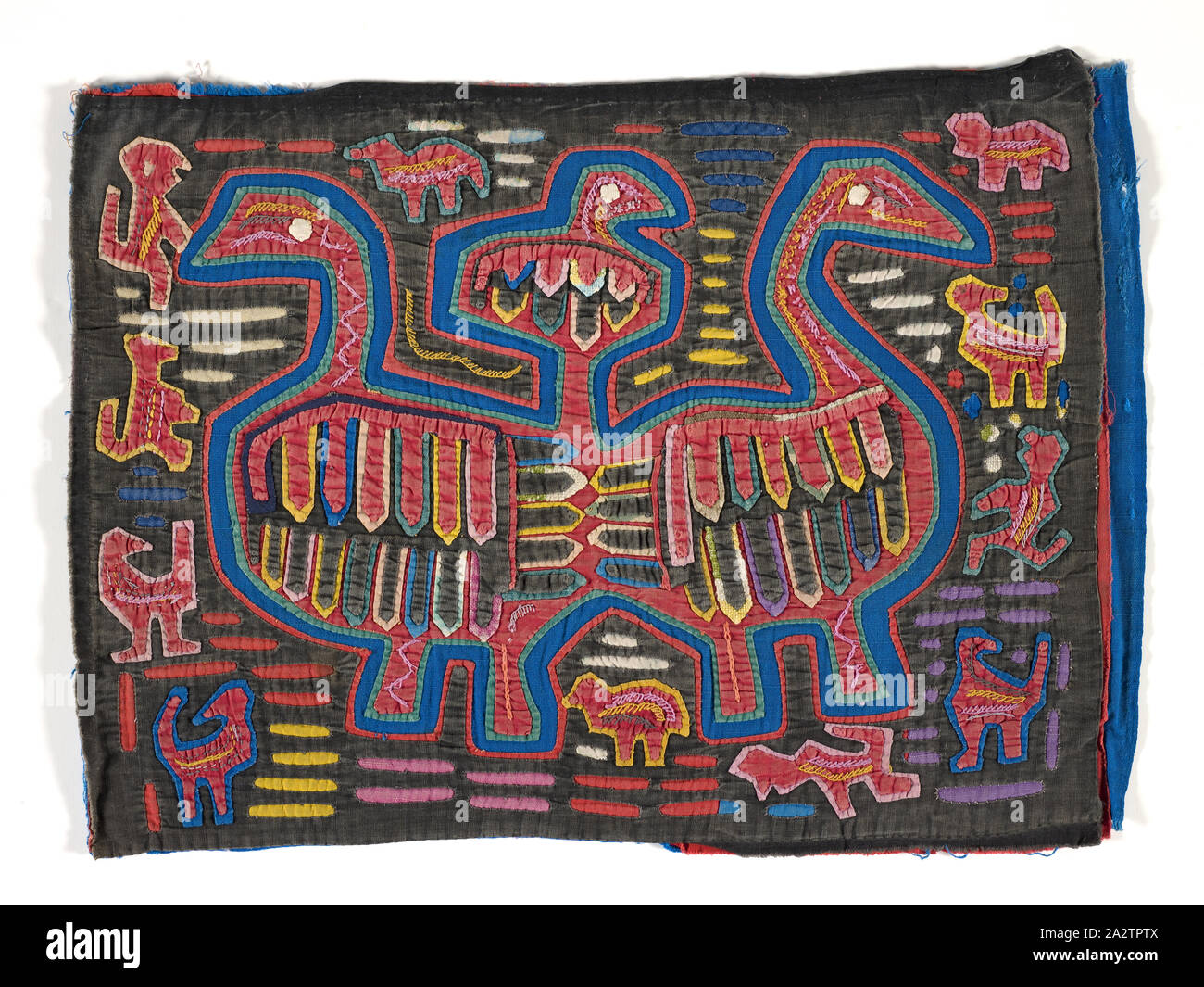 shirt panel (mola), Kuna people, about 1950s, appliqued cotton, 13-3/4 ...