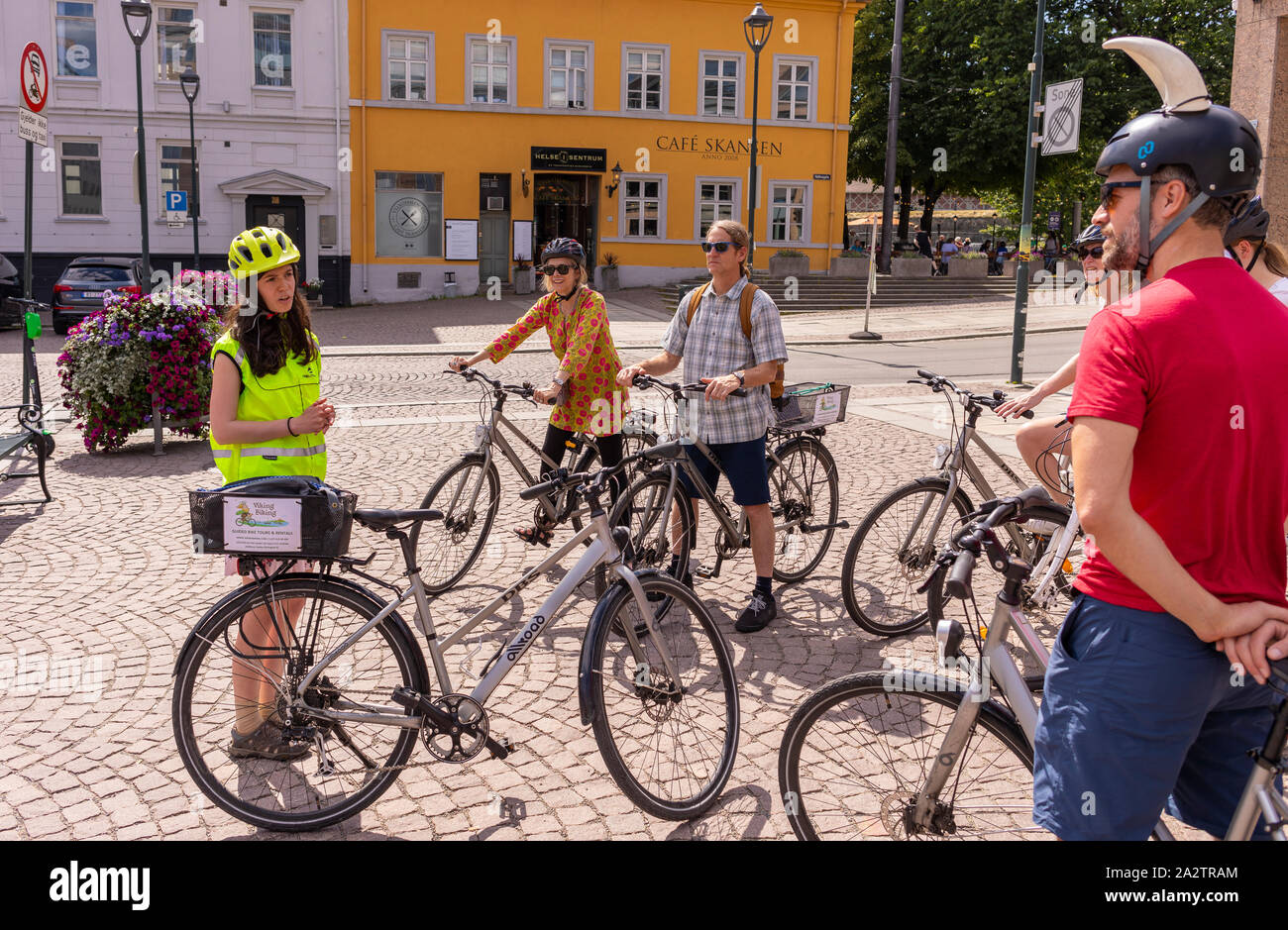 OSLO, NORWAY - Bicycle tour of city of Oslo Stock Photo - Alamy