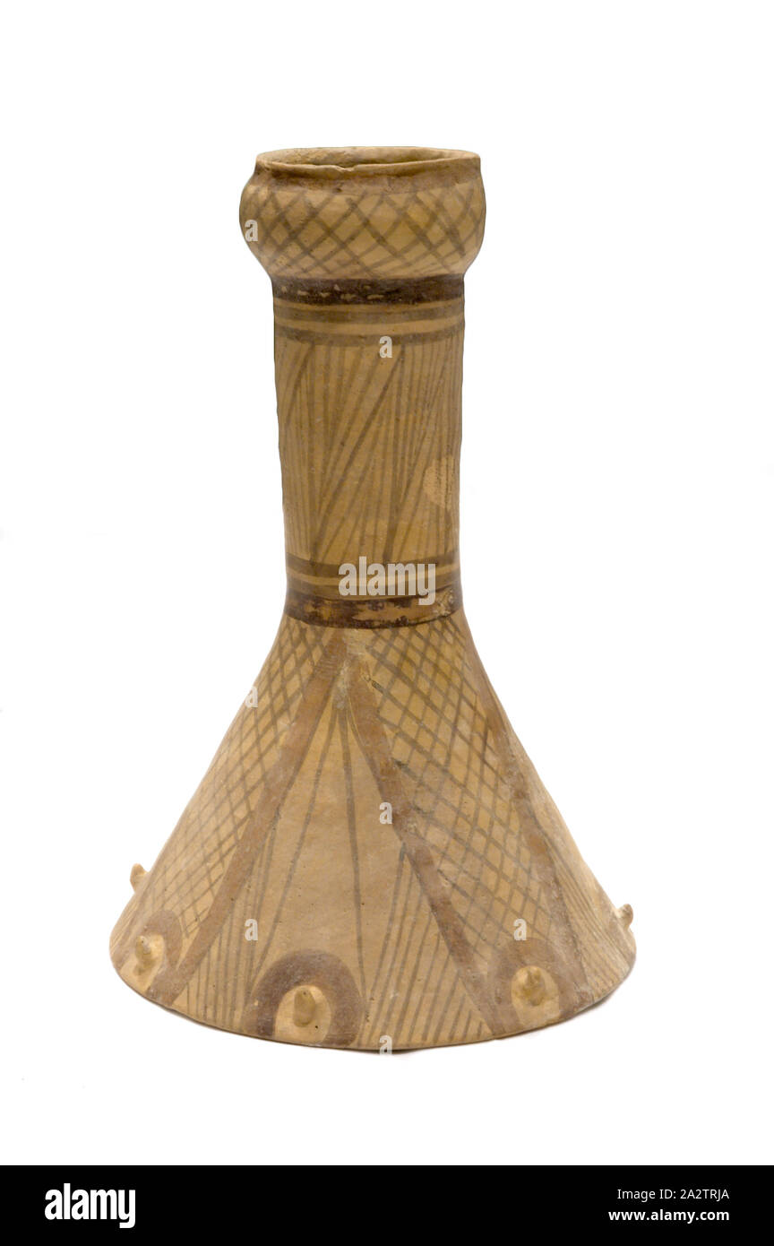 Neolithic pottery hi-res stock photography and images - Alamy