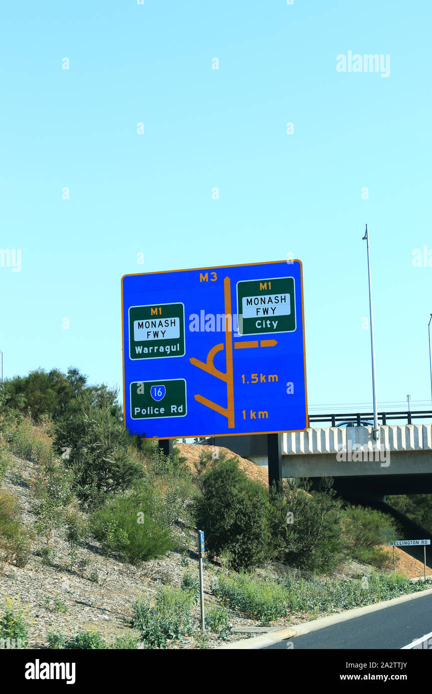 Monash freeway, City and Warragul signboards on Melbourne freeway road ...