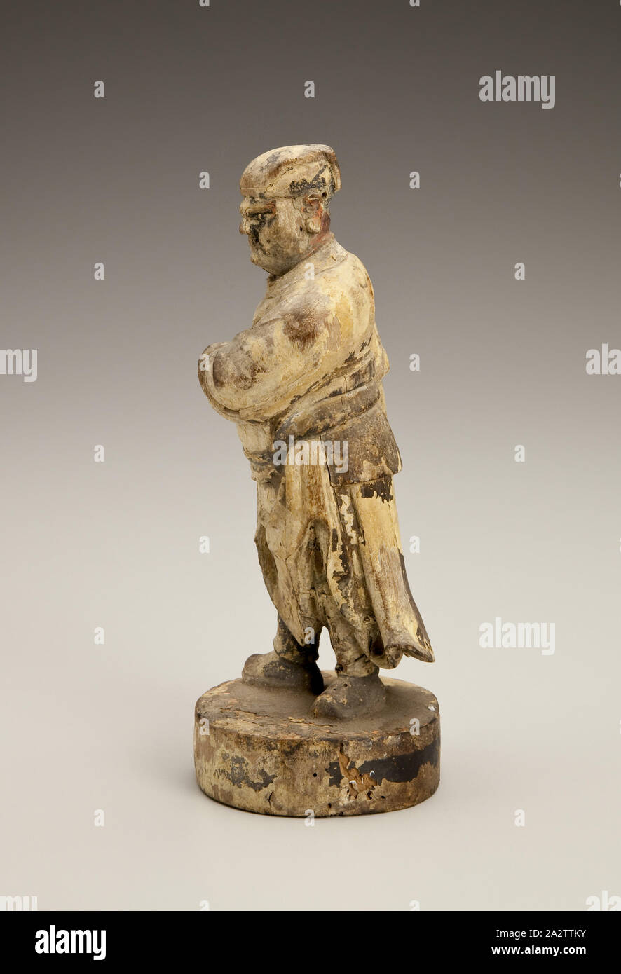 Standing art hi-res stock photography and images - Alamy