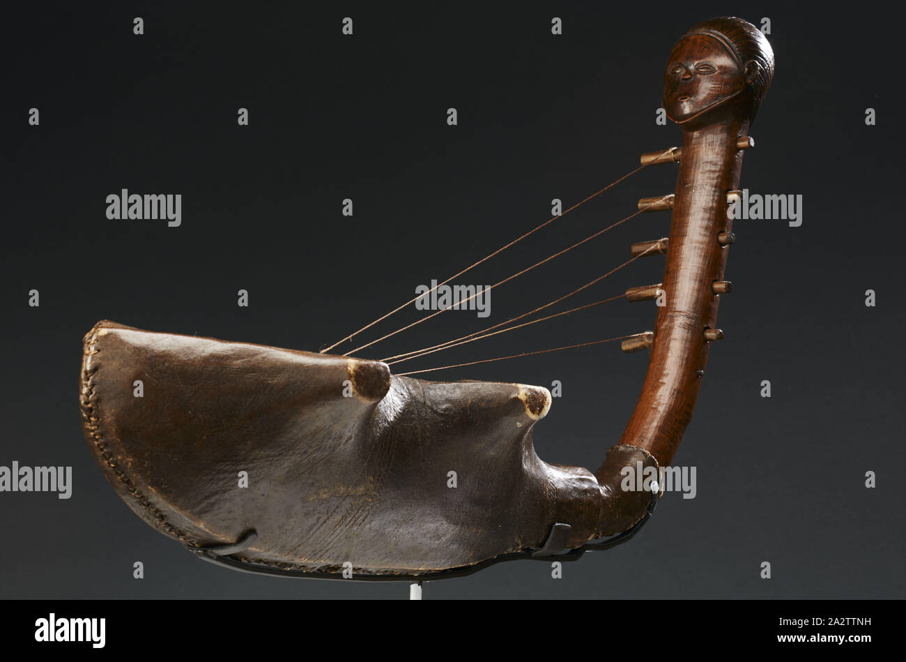 harp, Zande people, early 20th century, wood, skin, fiber, iron, 25-3/4 ...
