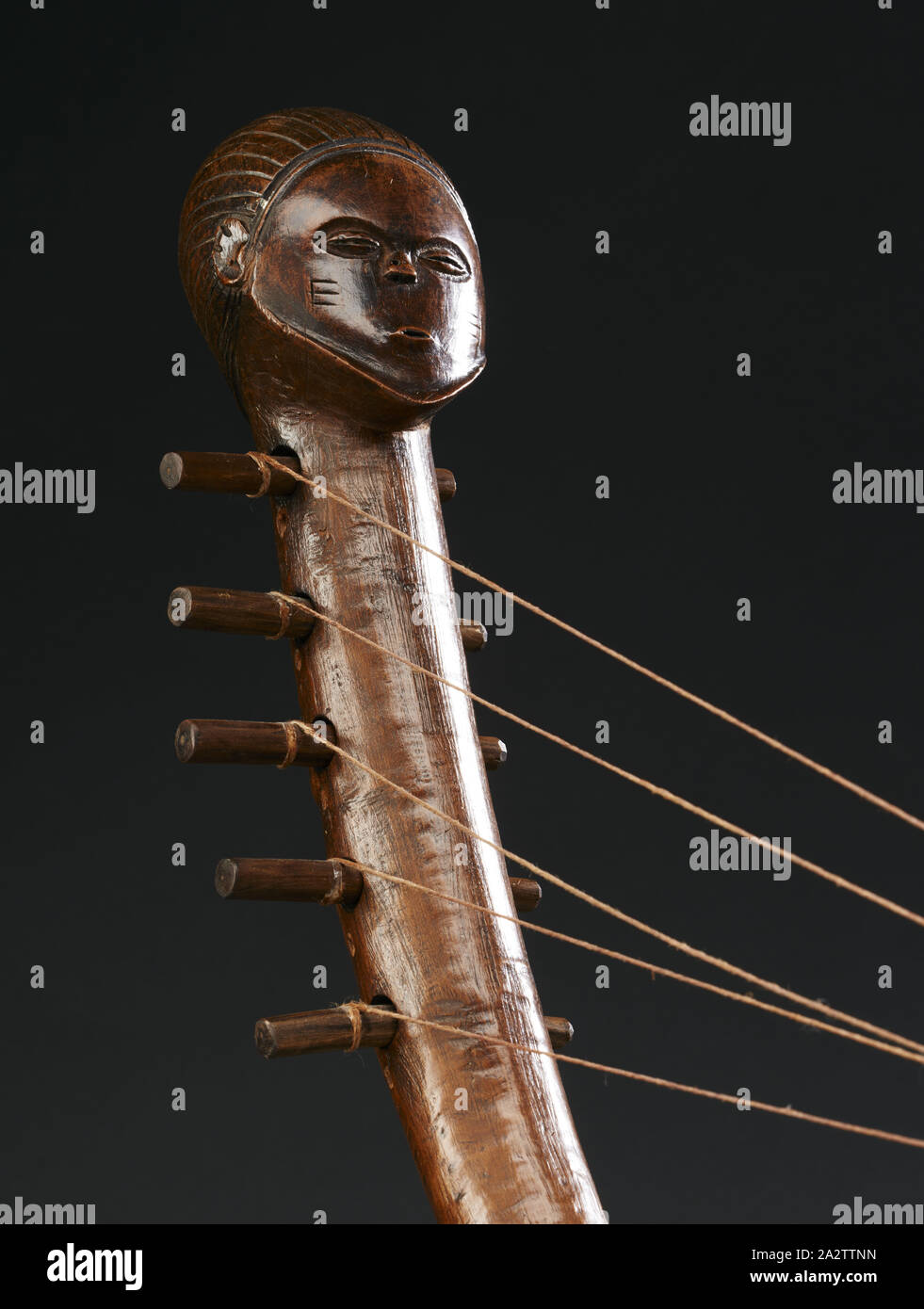 harp, Zande people, early 20th century, wood, skin, fiber, iron, 25-3/4 ...
