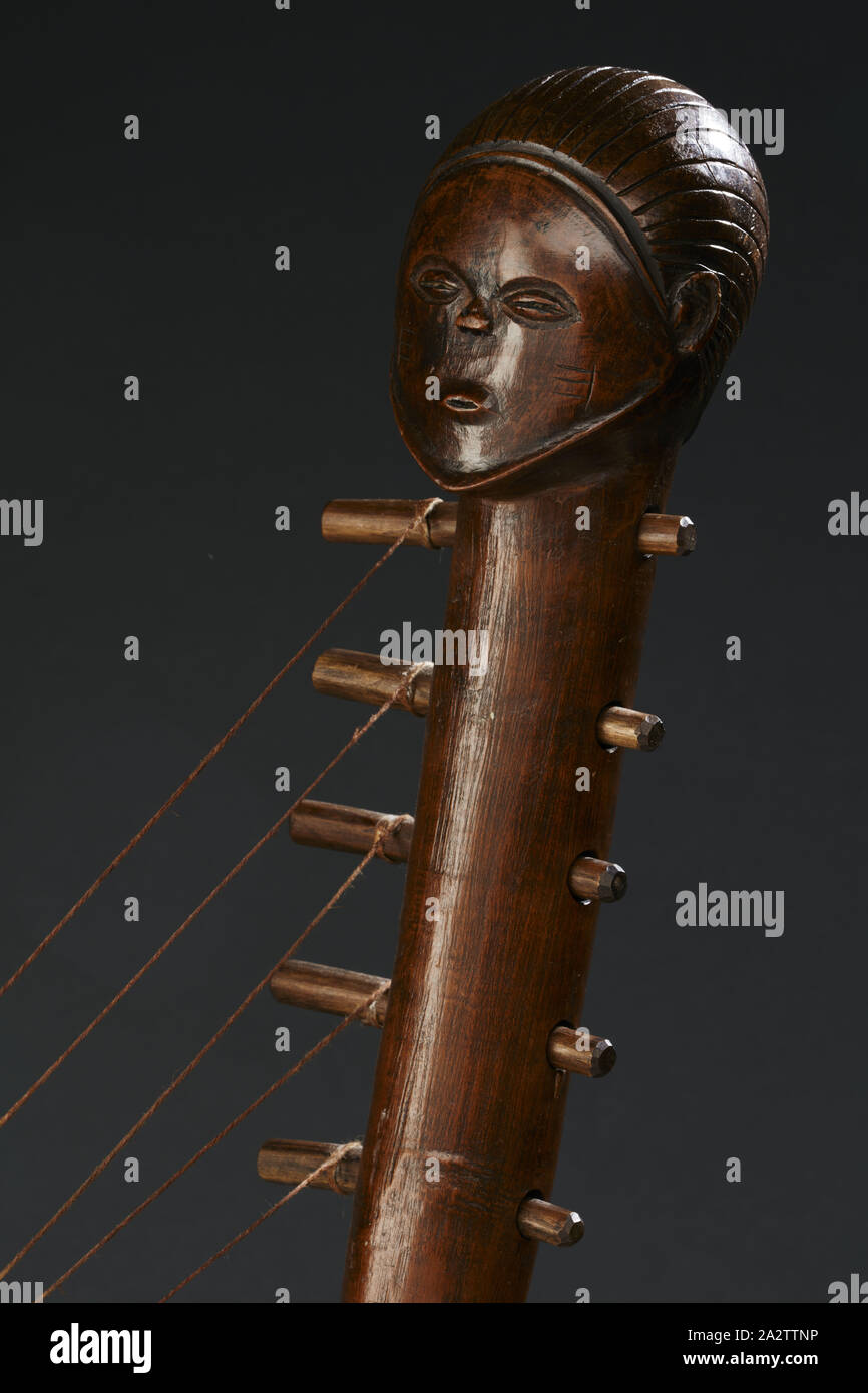 harp, Zande people, early 20th century, wood, skin, fiber, iron, 25-3/4 ...