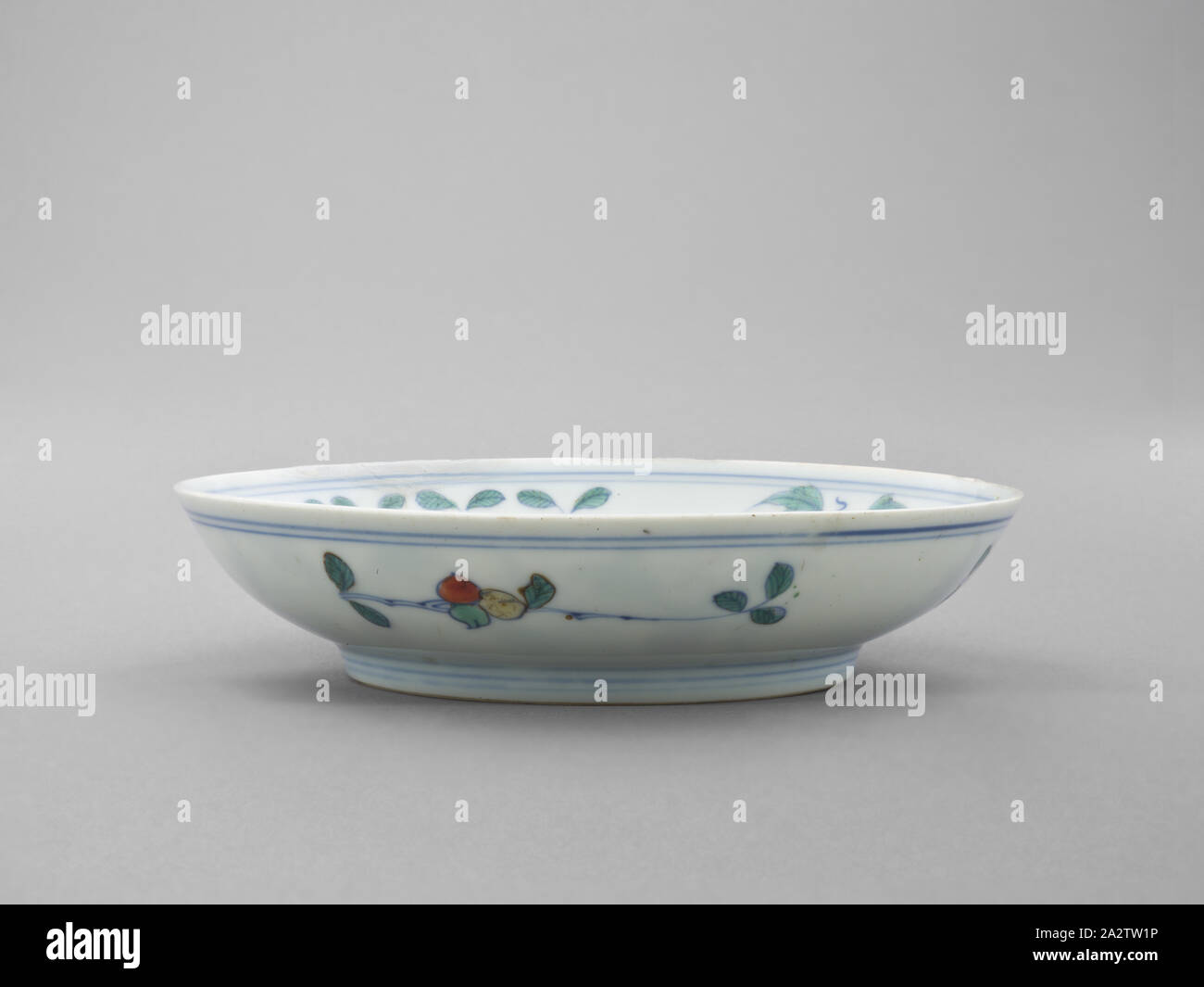 Dish art hi-res stock photography and images - Alamy