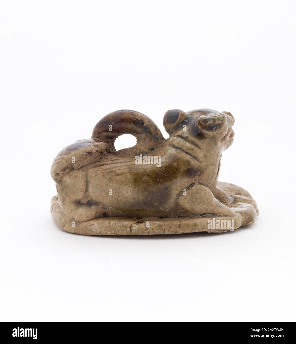 two dogs with stand (one dog missing), Tang dynasty, Stoneware ...
