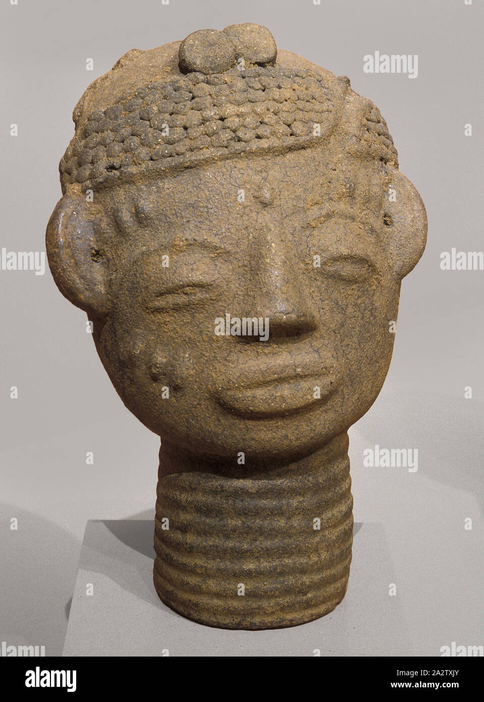 commemorative head of royal person, Akan people, 1500-1700, ceramic, 10 ...