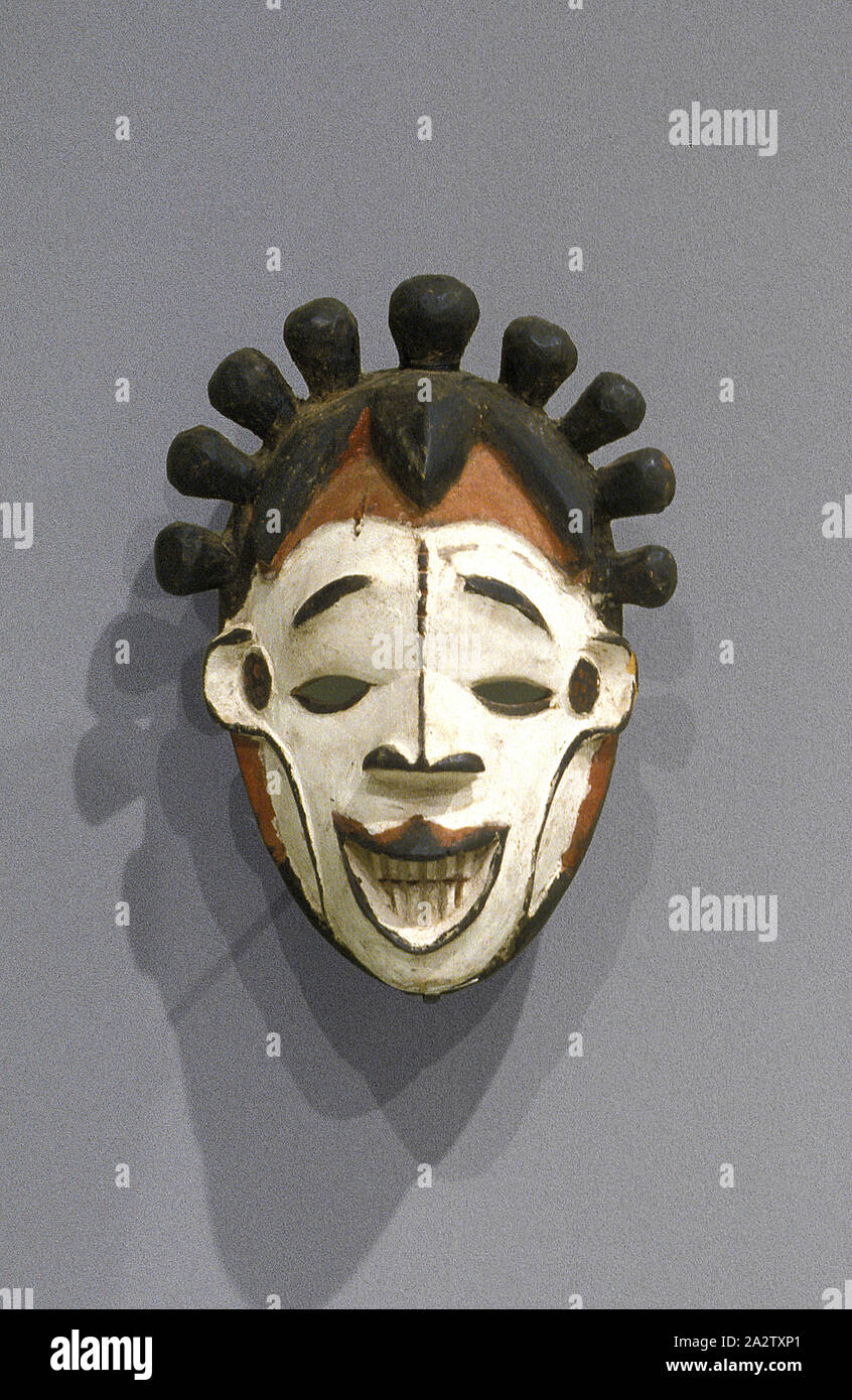 Okoroshi masquerade hi-res stock photography and images - Alamy