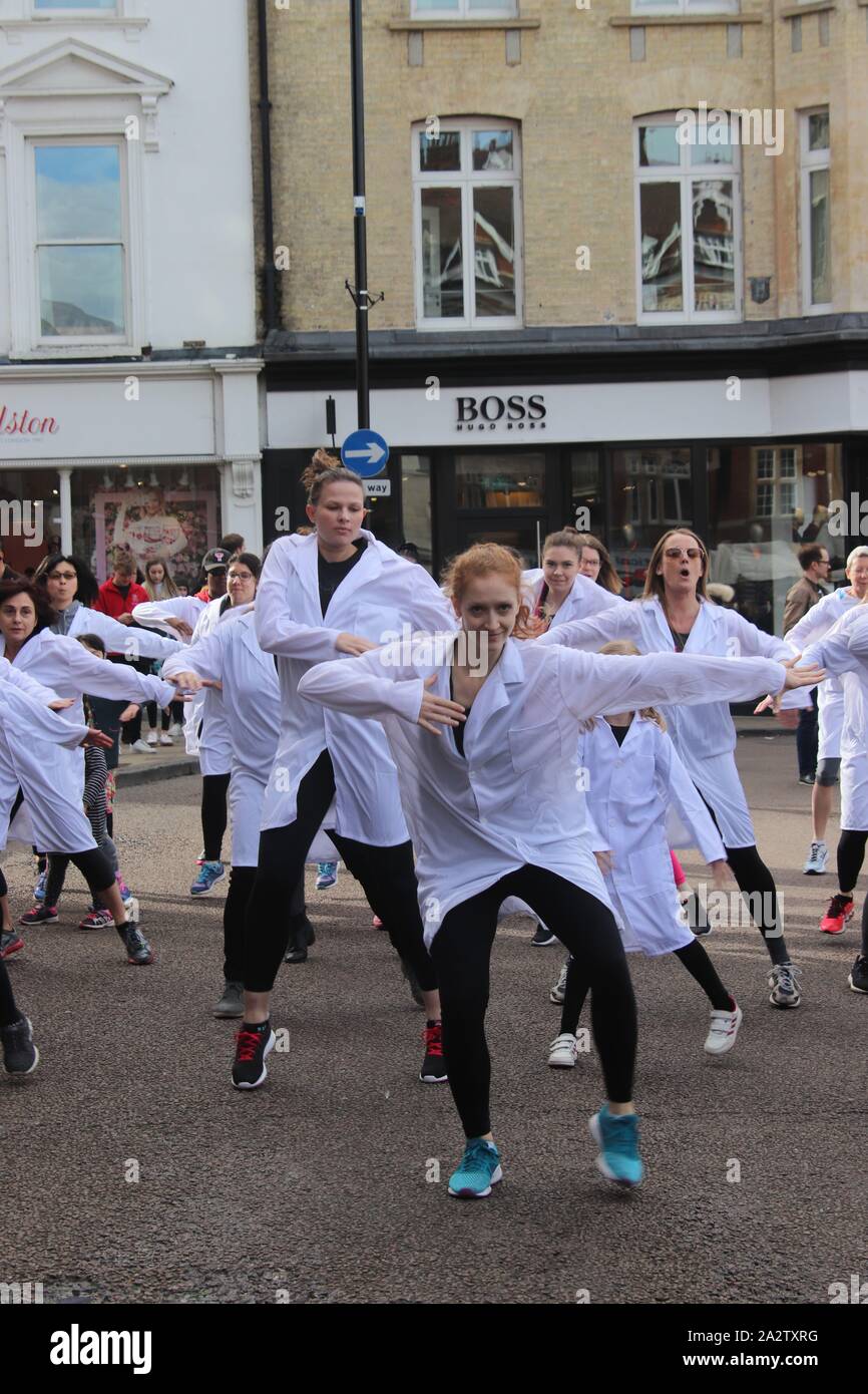 Student students dance hi-res stock photography and images - Alamy