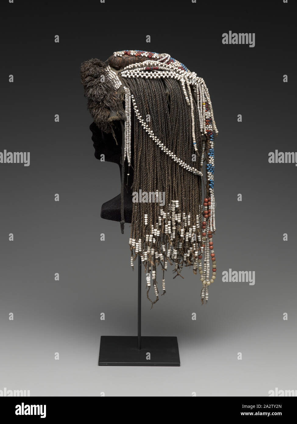 woman's headdress, Mbukushu people, early to mid-20th century, cotton ...