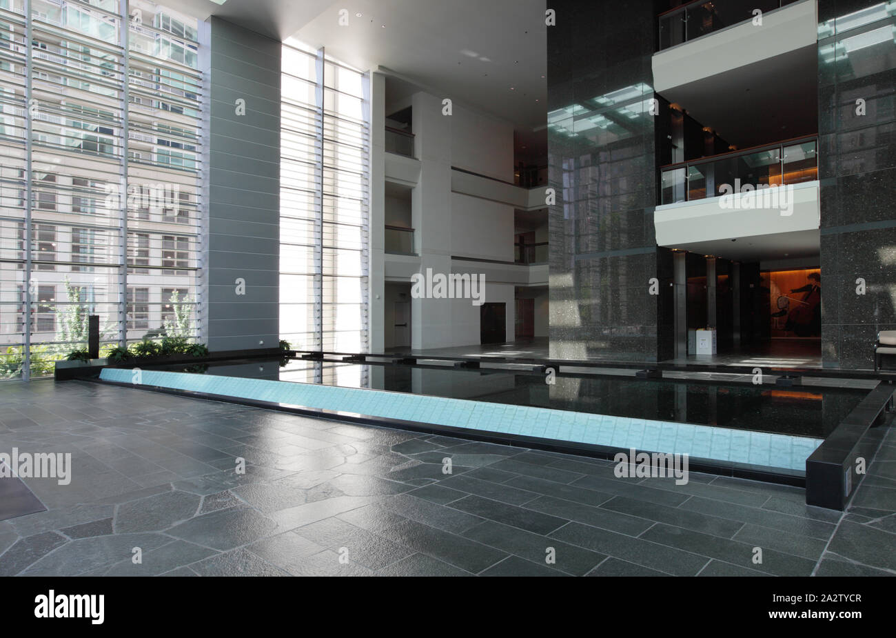 Reflection fountain at the U.S. Courthouse, Seattle, Washington Stock ...