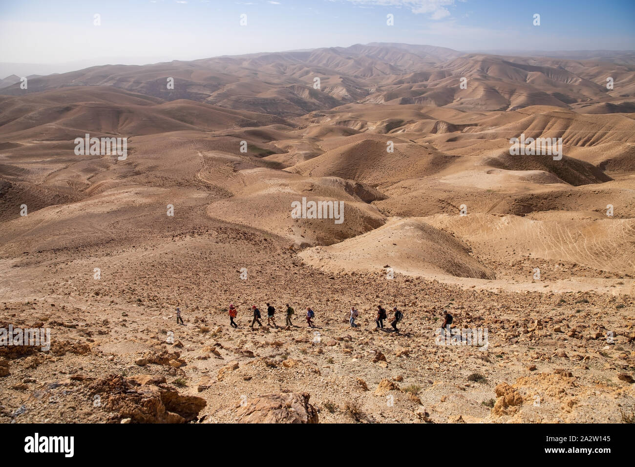 Desert trekking tourists middle east hi-res stock photography and ...