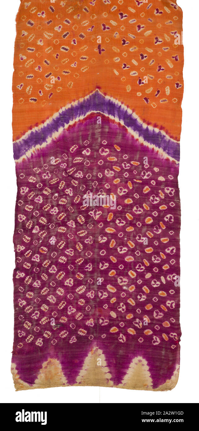 Shoulder cloth hi-res stock photography and images - Alamy