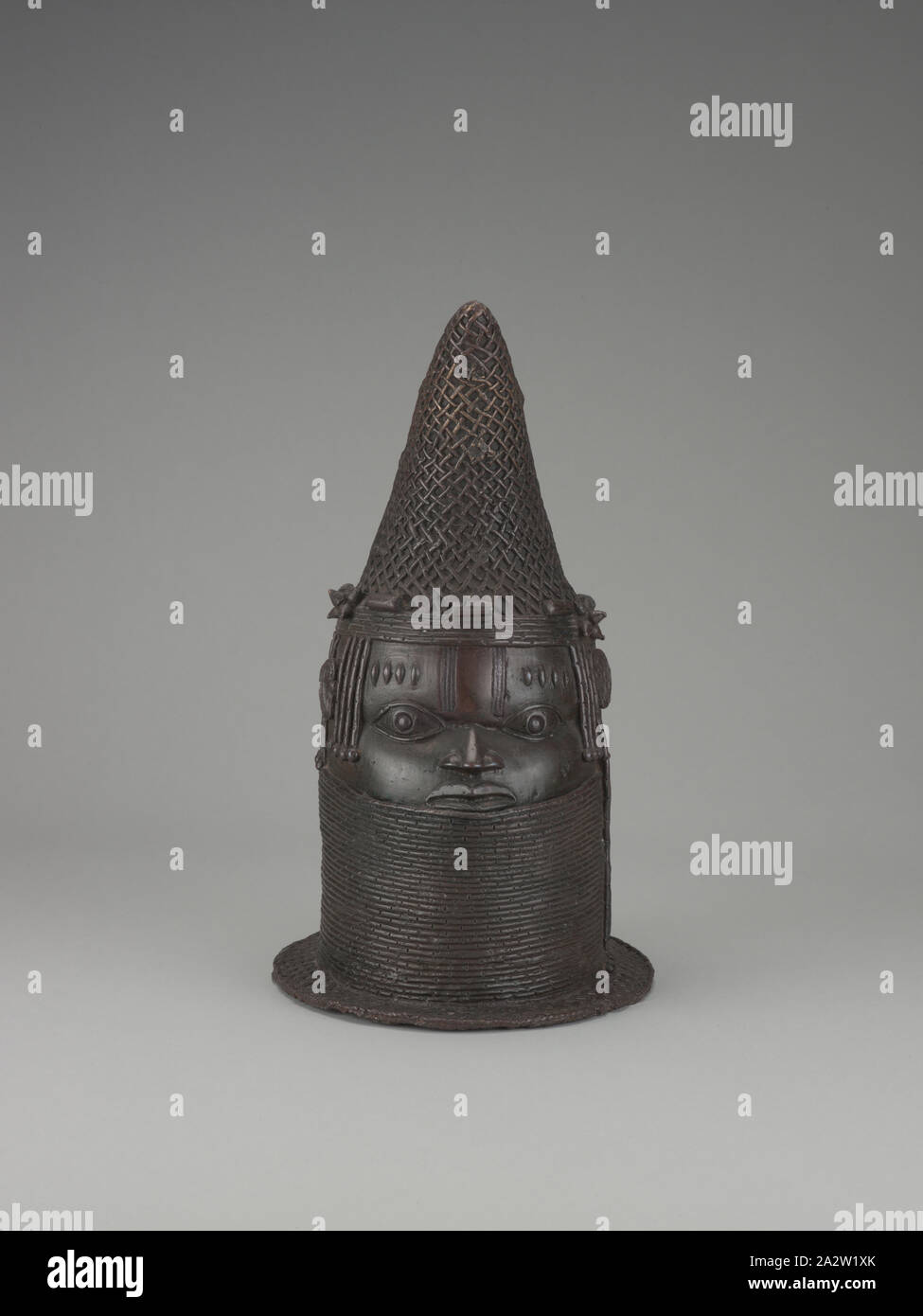 head of queen mother, Benin Kingdom, Edo people, late 18th century ...