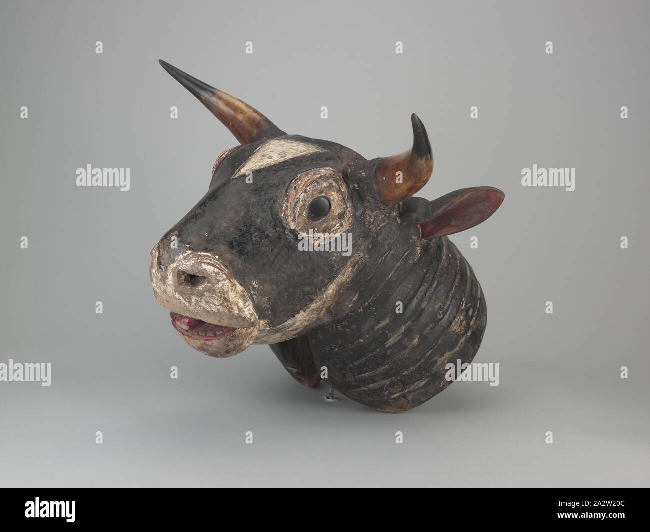 Ox head helmet mask hi-res stock photography and images - Alamy
