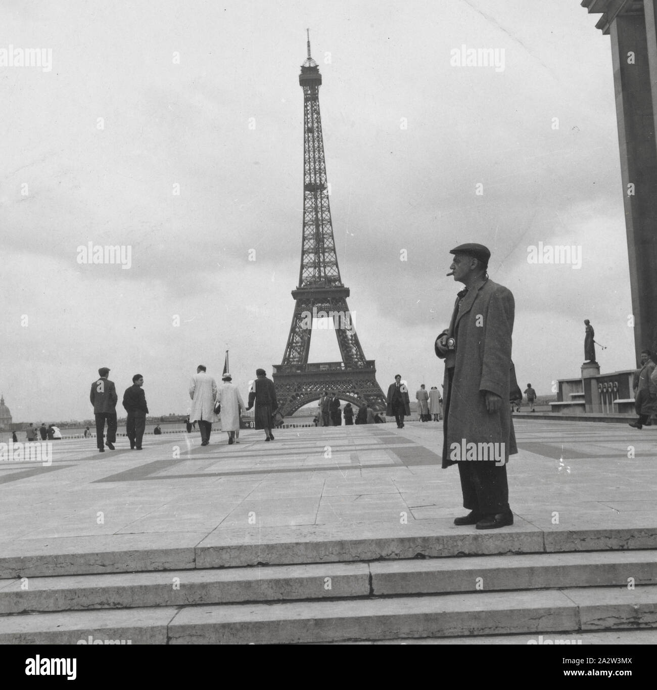 Weegee in Front of the Eifel Tower, Unknown, Photographer, about 1960 ...