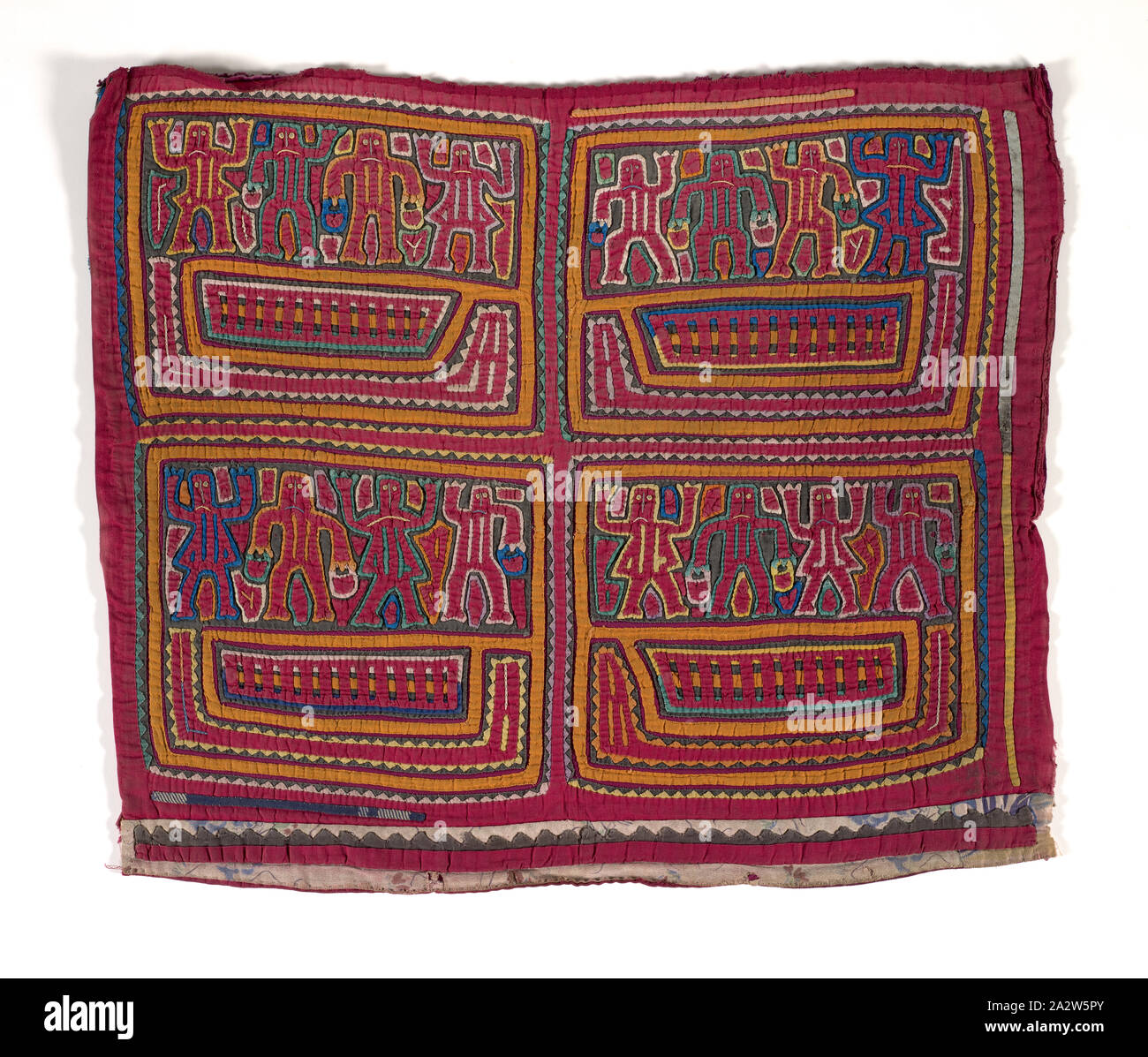 shirt panel (mola), Kuna people, about 1950s, appliqued cotton, 17 x 20 ...